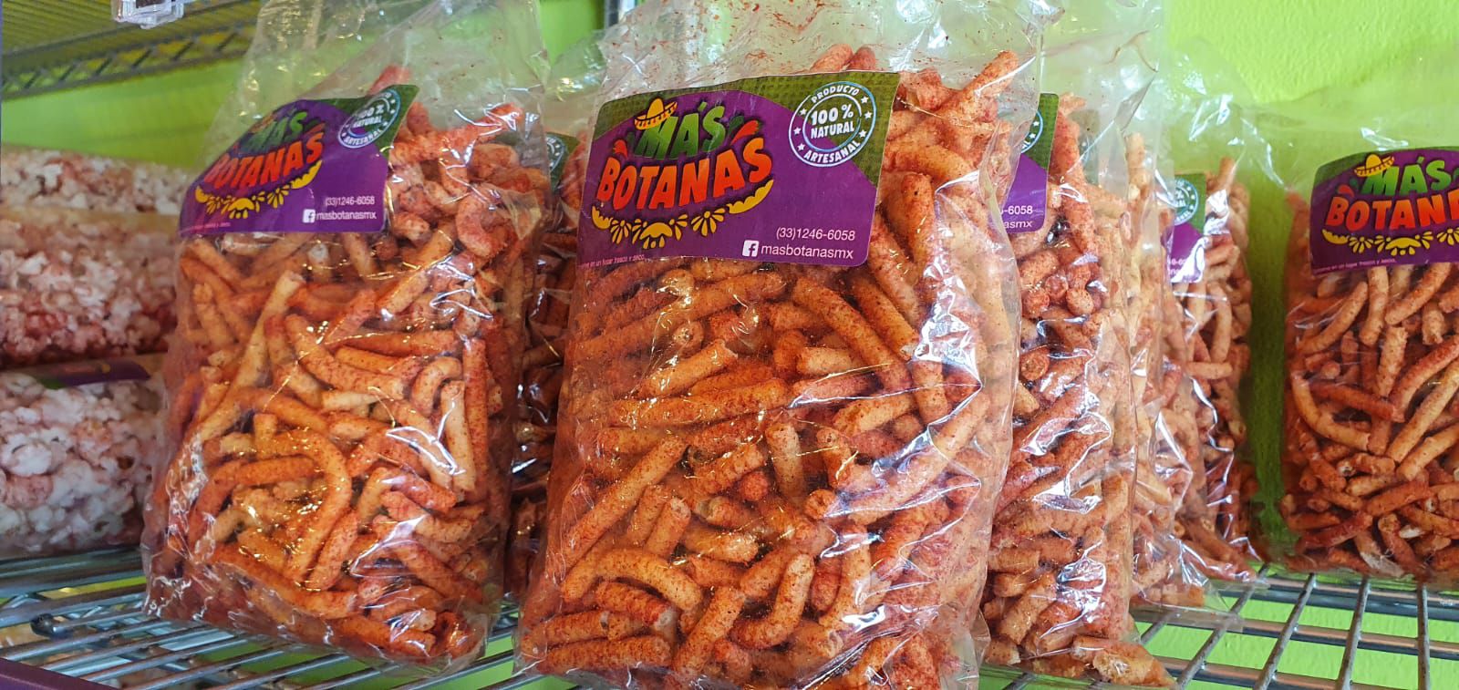 Más Botanas: Con buen sazón y perseverancia compiten con gigantes ...