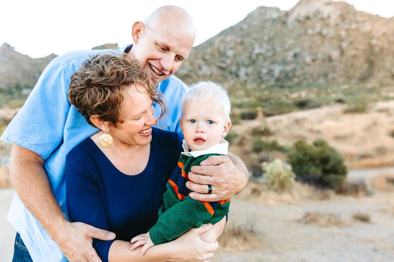 Padre de Phoenix mata a su esposa y a sus hijos, un niño de 3 años y ...
