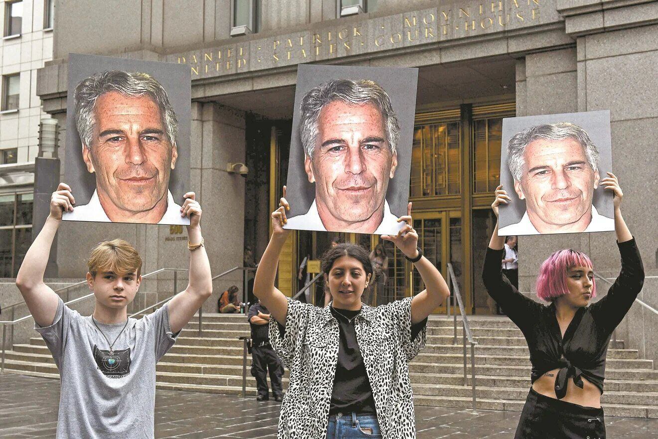 Príncipe Andrés estuvo con una menor de edad: exempleado de Epstein ...